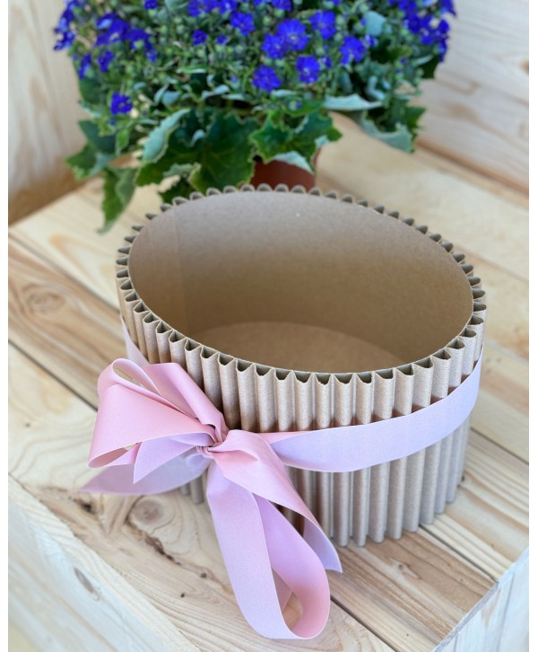 MACETA DE CARTÓN KRAFT OVAL CON OLAS NATURAL 27 x 20 x H 17cm.